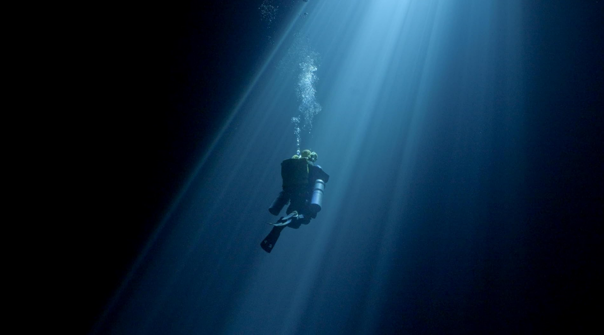 Diving into the Darkness : L'esprit de l'exploration